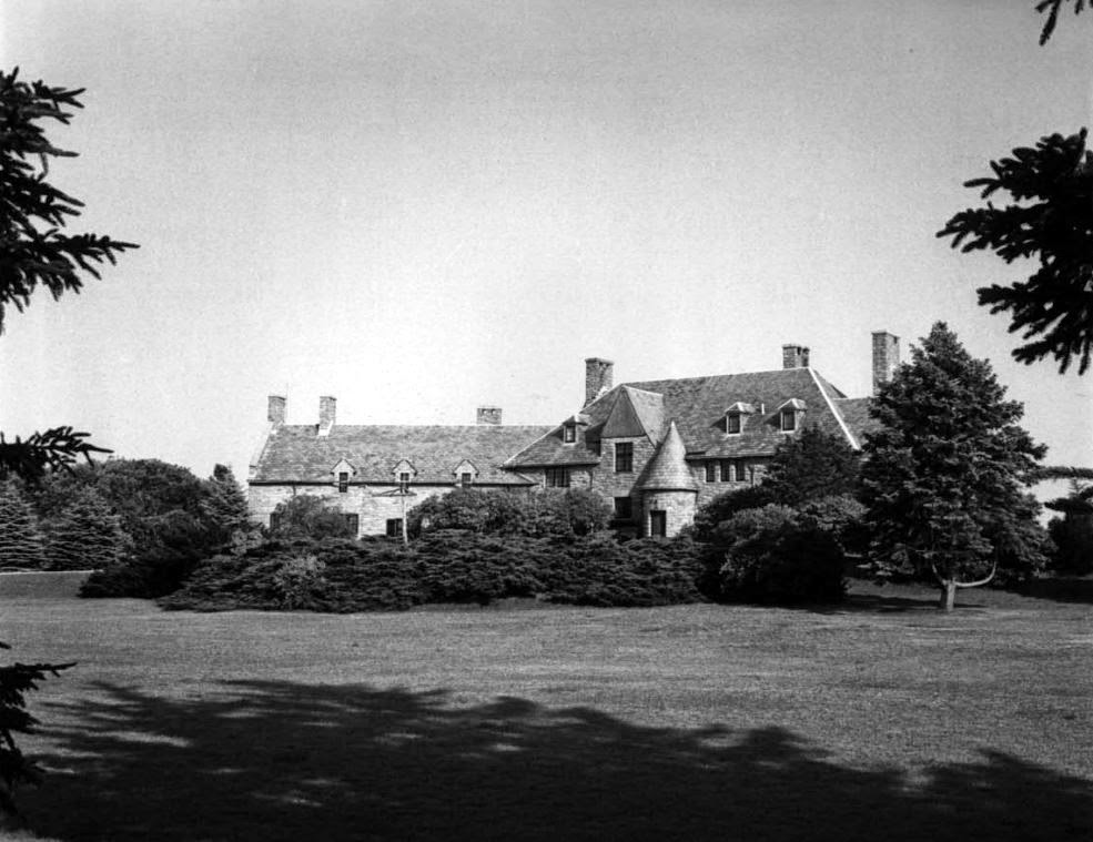 Half Pudding Half Sauce: "Stone House" AKA "Norman Hall" Watch Hill ...