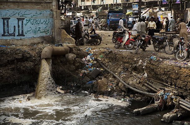 SOLYMONE BLOG: 72 MILLION PAKISTANIS DRINK UNSAFE WATER?