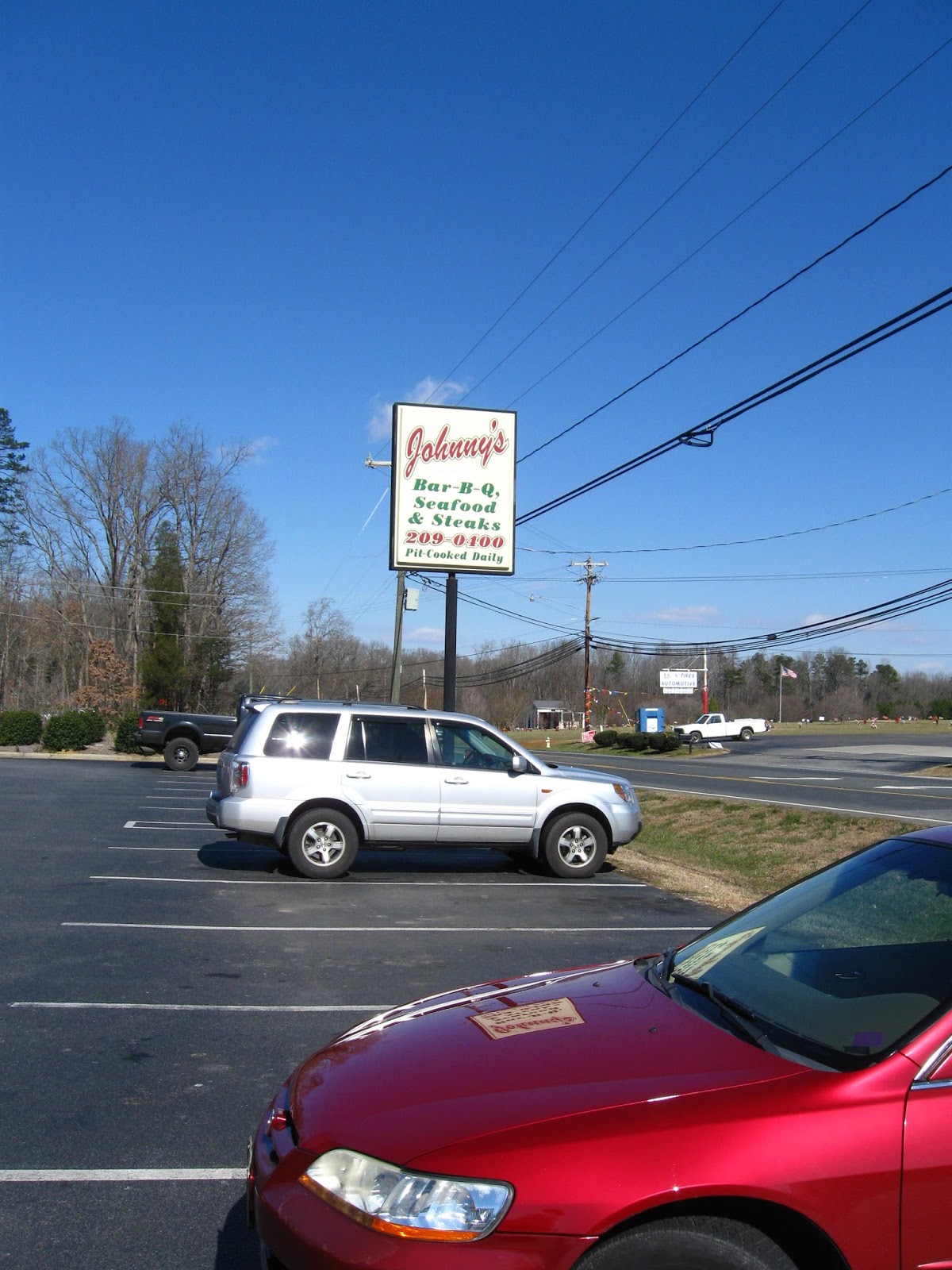 The Drawn Cutlass: Restaurant Review: Johnny's Bar B Q, Rockwell, NC