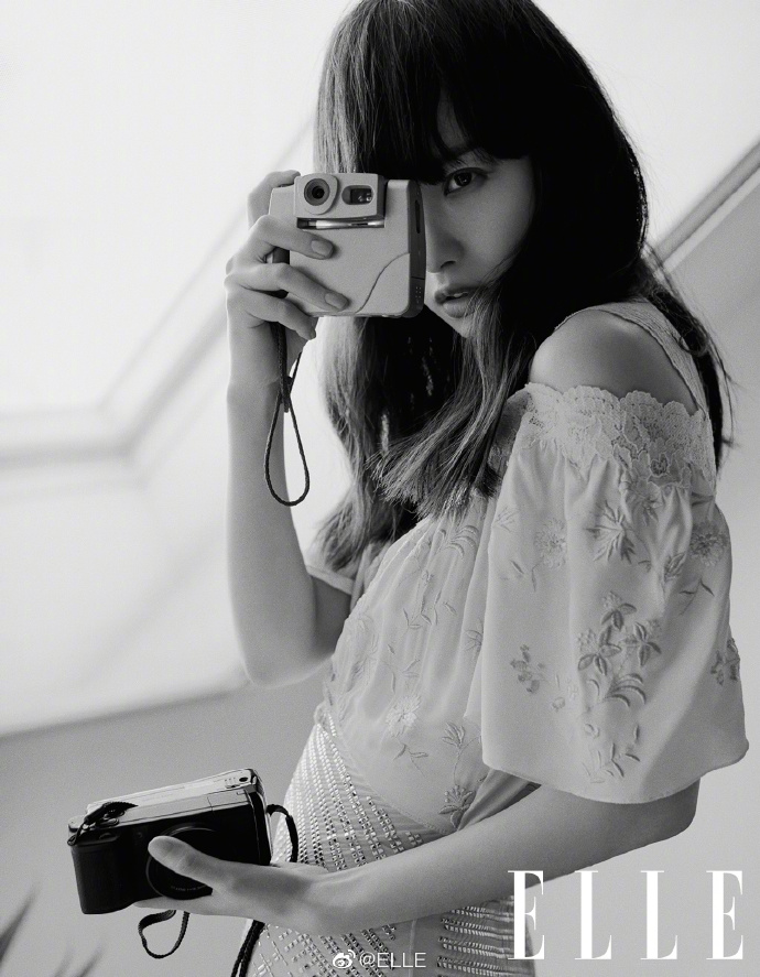 China Entertainment News: Ni Ni poses for photo shoot