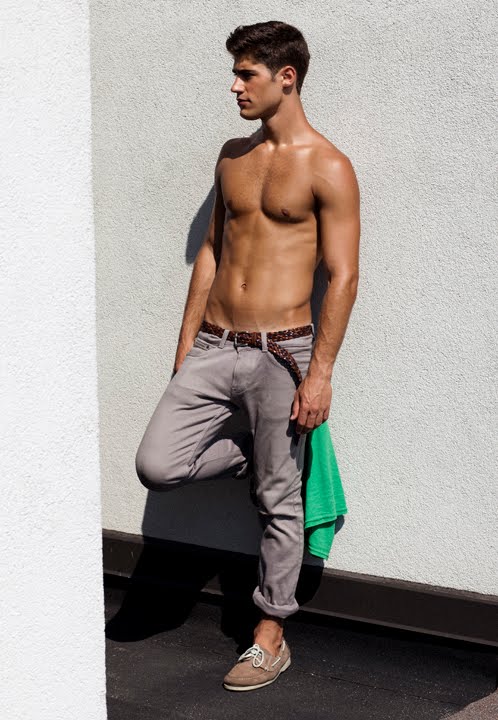 L'Homme du Jour: GREG REMMEY