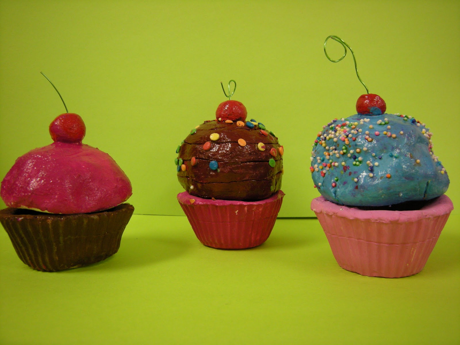 Artolazzi: Clay Cupcakes