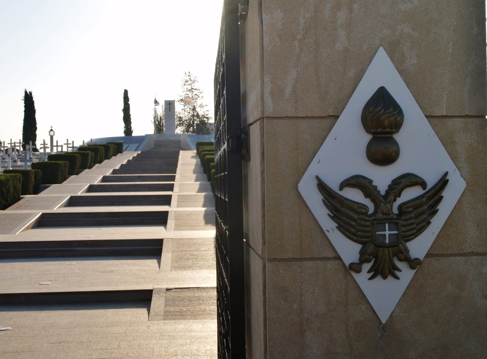 Όλα δρόμος είναι...: Τύμβος Μακεδονίτισσας, Λευκωσία Κύπρος.