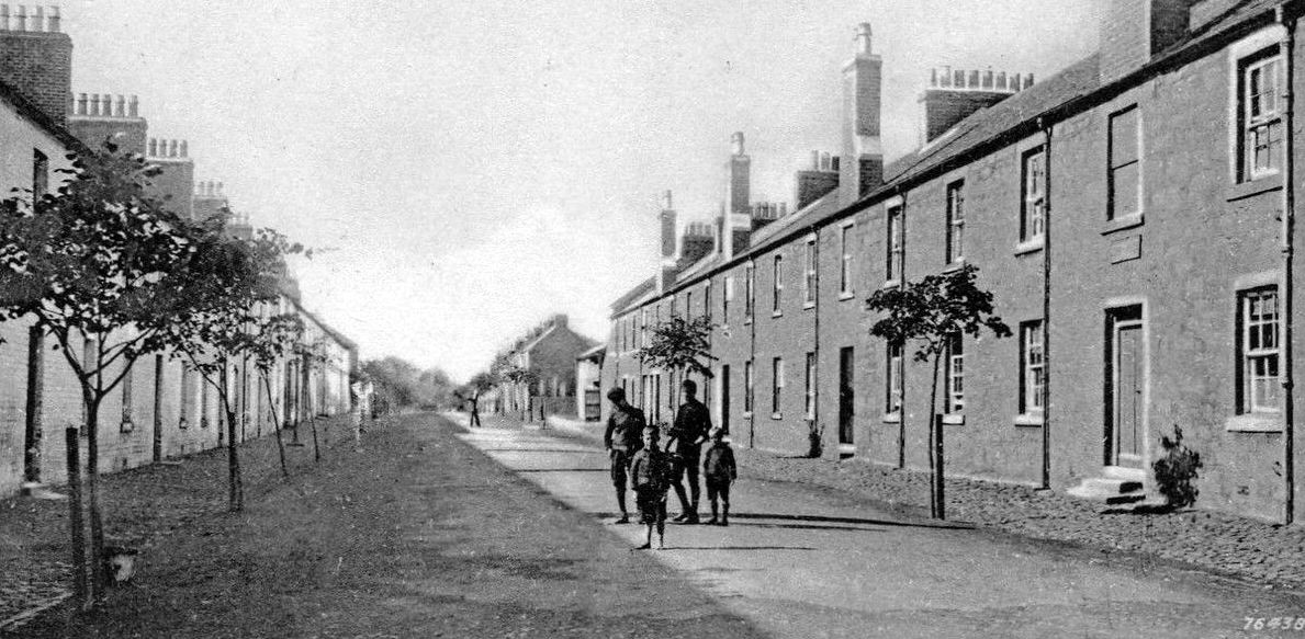 Tour Scotland: Old Photograph Store Street Stanley Perthshire Scotland