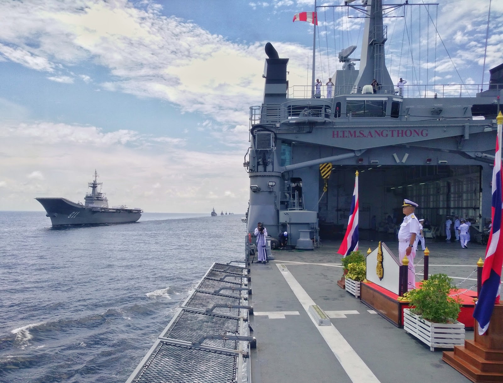 THAIDEFENSE-NEWS: Royal Thai Navy Warship Photo Gallery