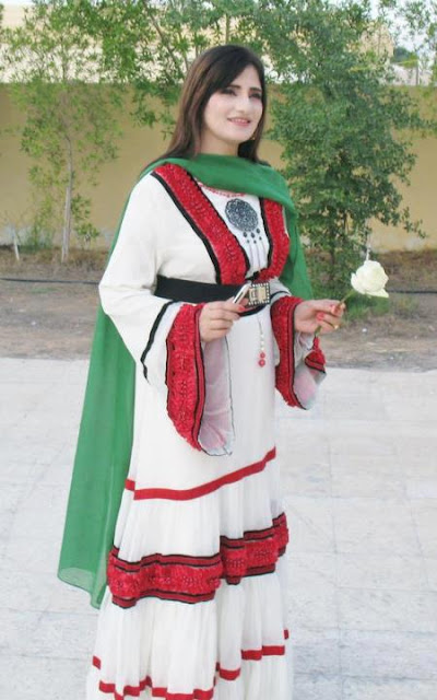 Advance Information Fashion News and Views: 07/30/13