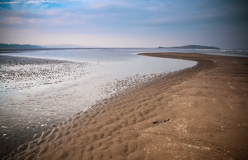 Around Scotland: TIDE OUT... cramond beach