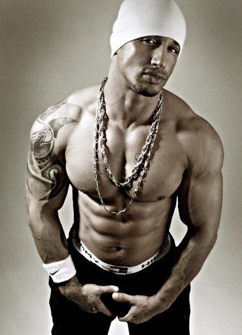 B~Wood Chronicles . . .: BWOOD'S PAPI CHULO