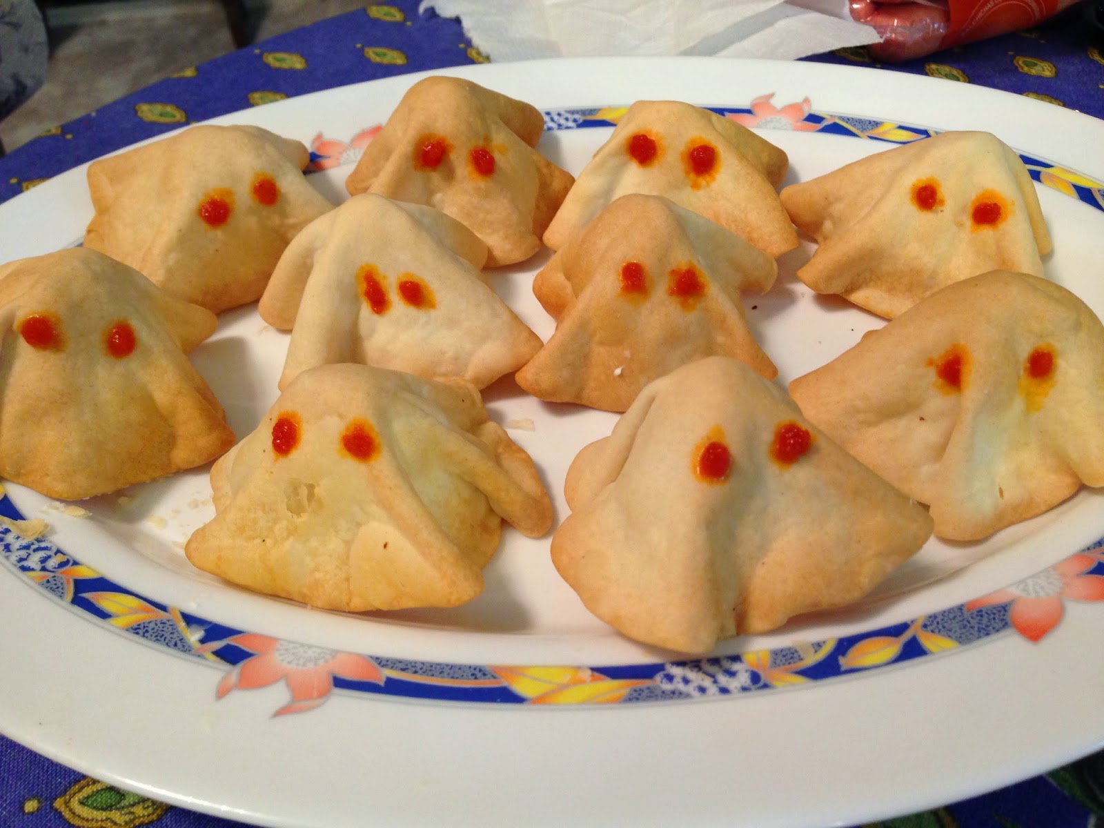 Cocina 3 Generaciones: FANTASMITAS DE OBLEA (para Halloween)