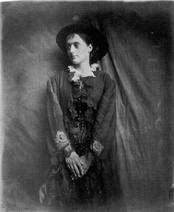 The Kissed Mouth: Sunday 9th December: Annie Chinery