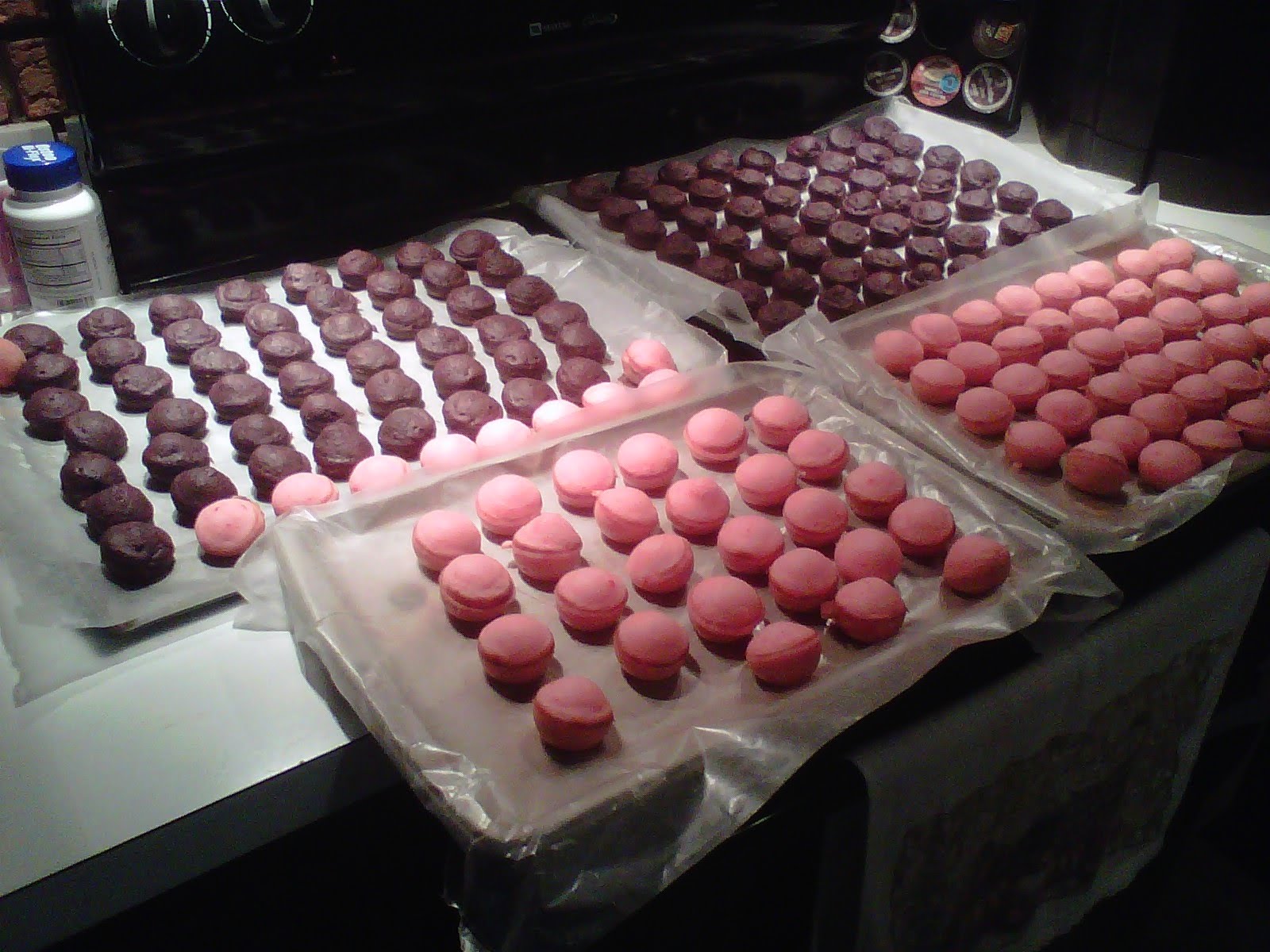 Jewels For Hope; The Blog: Cake Bites- Yummmmy