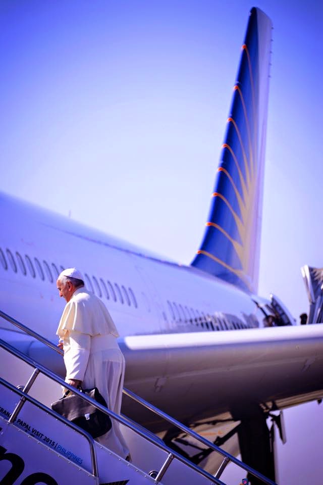 Philippine Airlines: Remembering the Papal Flight with Pope Francis ...