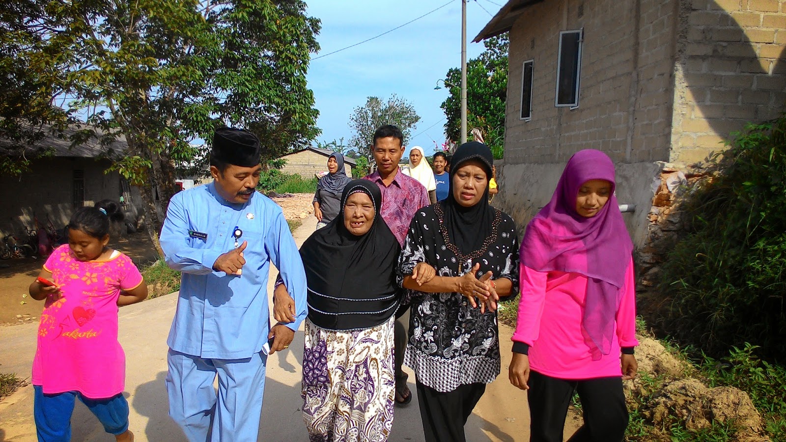 Kelurahan Tembesi: PENILAIAN GERBANG/GAPURA TERBAIK DI TEMBESI TOWER