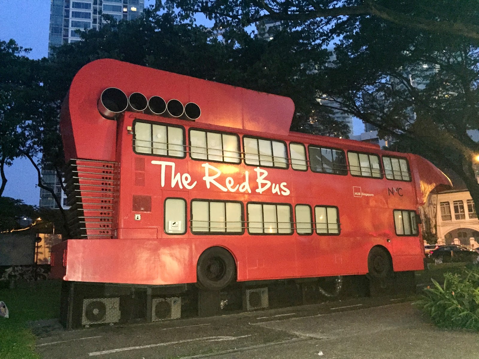 As An Unrest Life: 【Singapore｜新加坡】The Red Bus｜紅色巴士