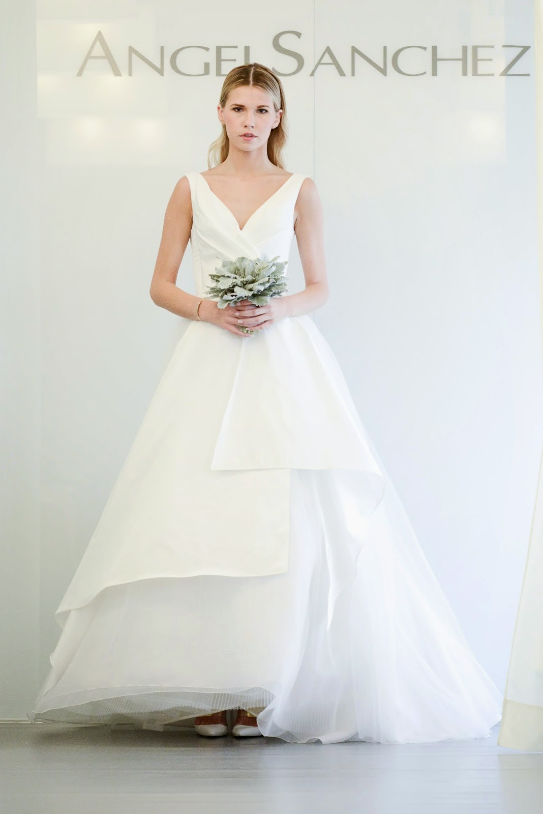 Мировые бренды моды.: Angel Sanchez.