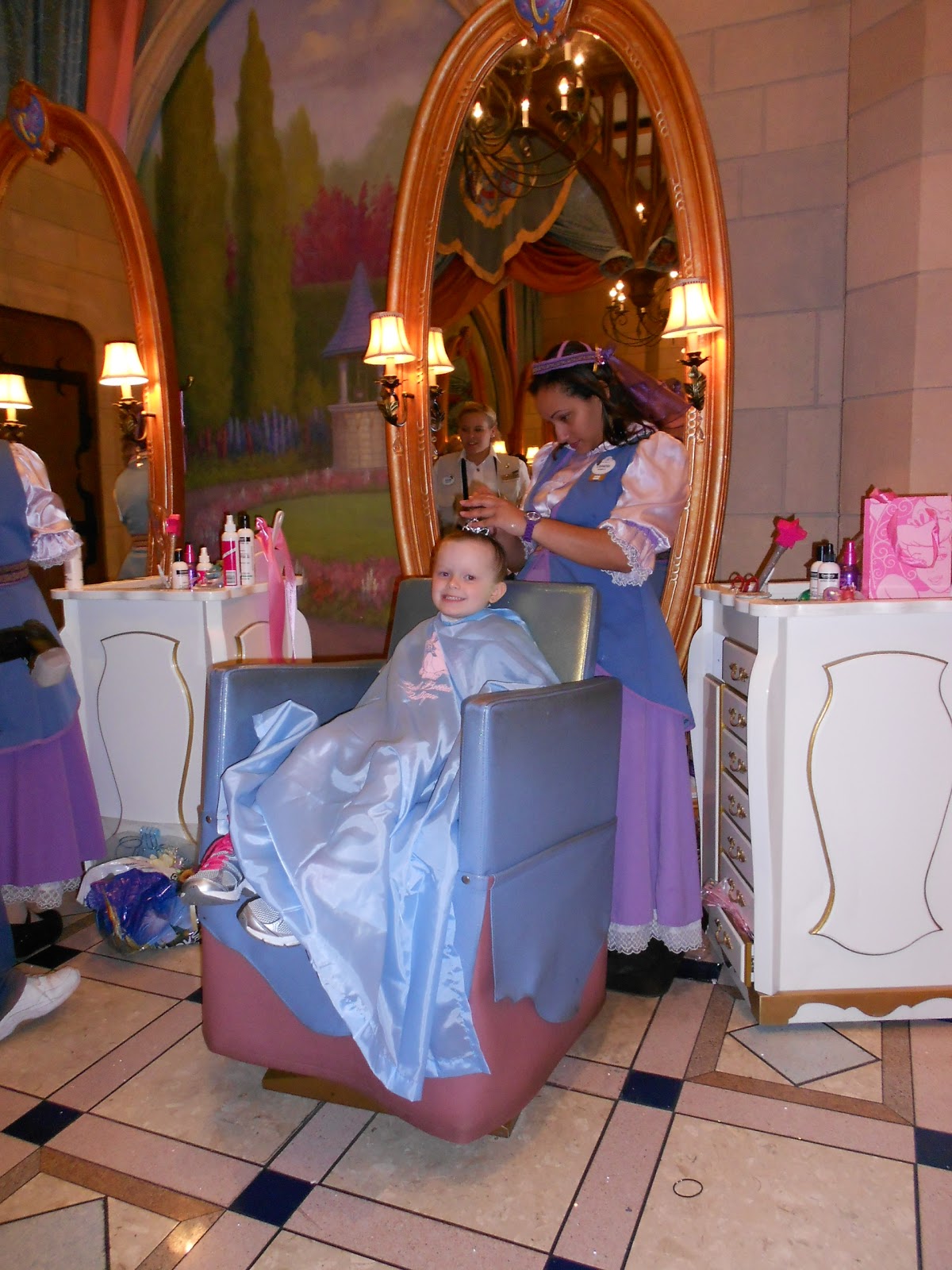 Adventures With Toddlers and Preschoolers: Bibbity Bobbity Boutique Review