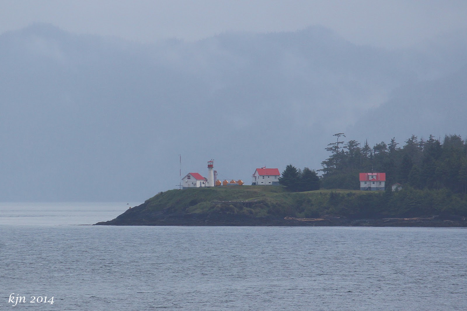 The Outskirts of Suburbia: Scarlett Point Lighthouse