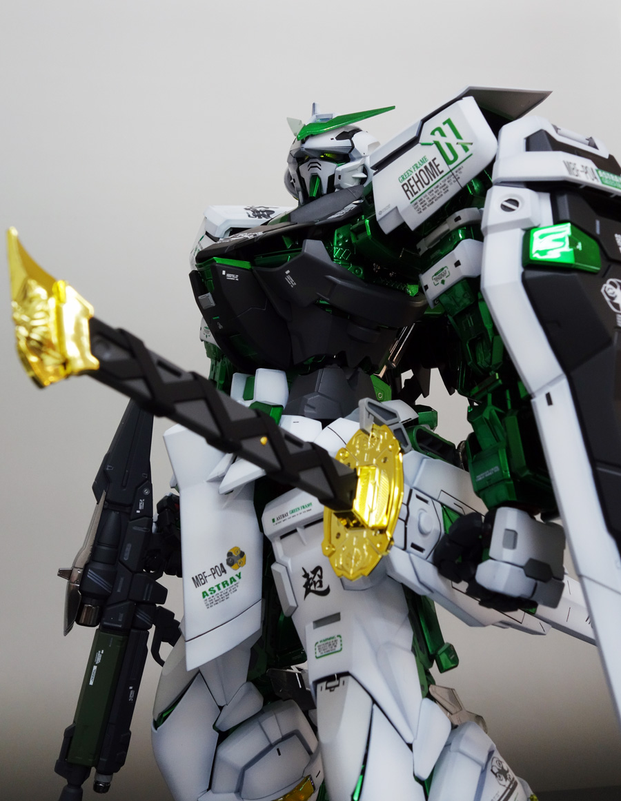 GUNDAM GUY: PG 1/60 Gundam Astray Green Frame - Painted Build