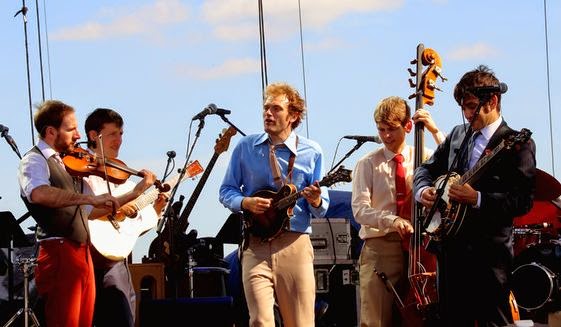 THE WESTERNER: Country Times: Modern bluegrass gets a warm welcome from ...