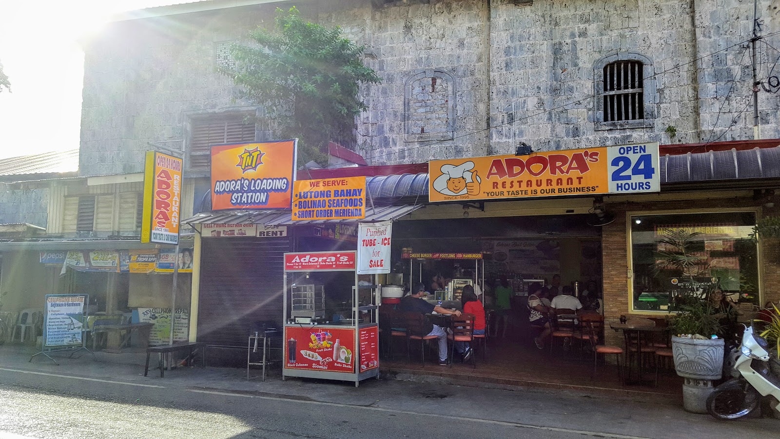 iStar-Tariray: Adorra's Restaurant