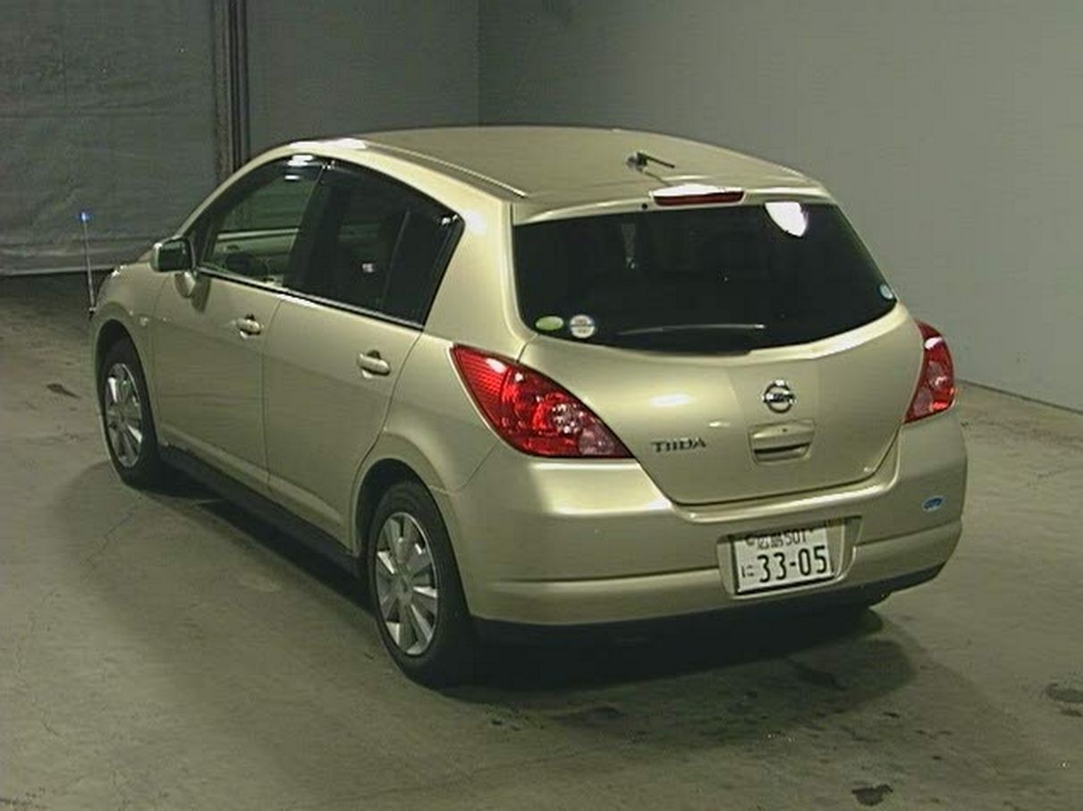 EN: NISSAN TIIDA 2005 "NISSAN TIIDA 2005 FOB 360,000"