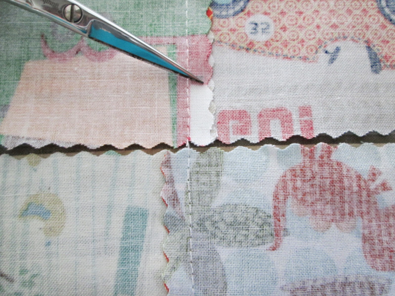 Stitch Stash Diva BLOG: I Spy Quilt FREE Pattern & Tutorial!!!