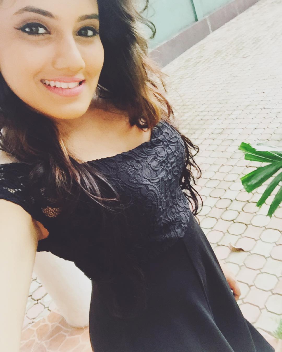 shanudrie instagram photos - TEEN COVER PAGE