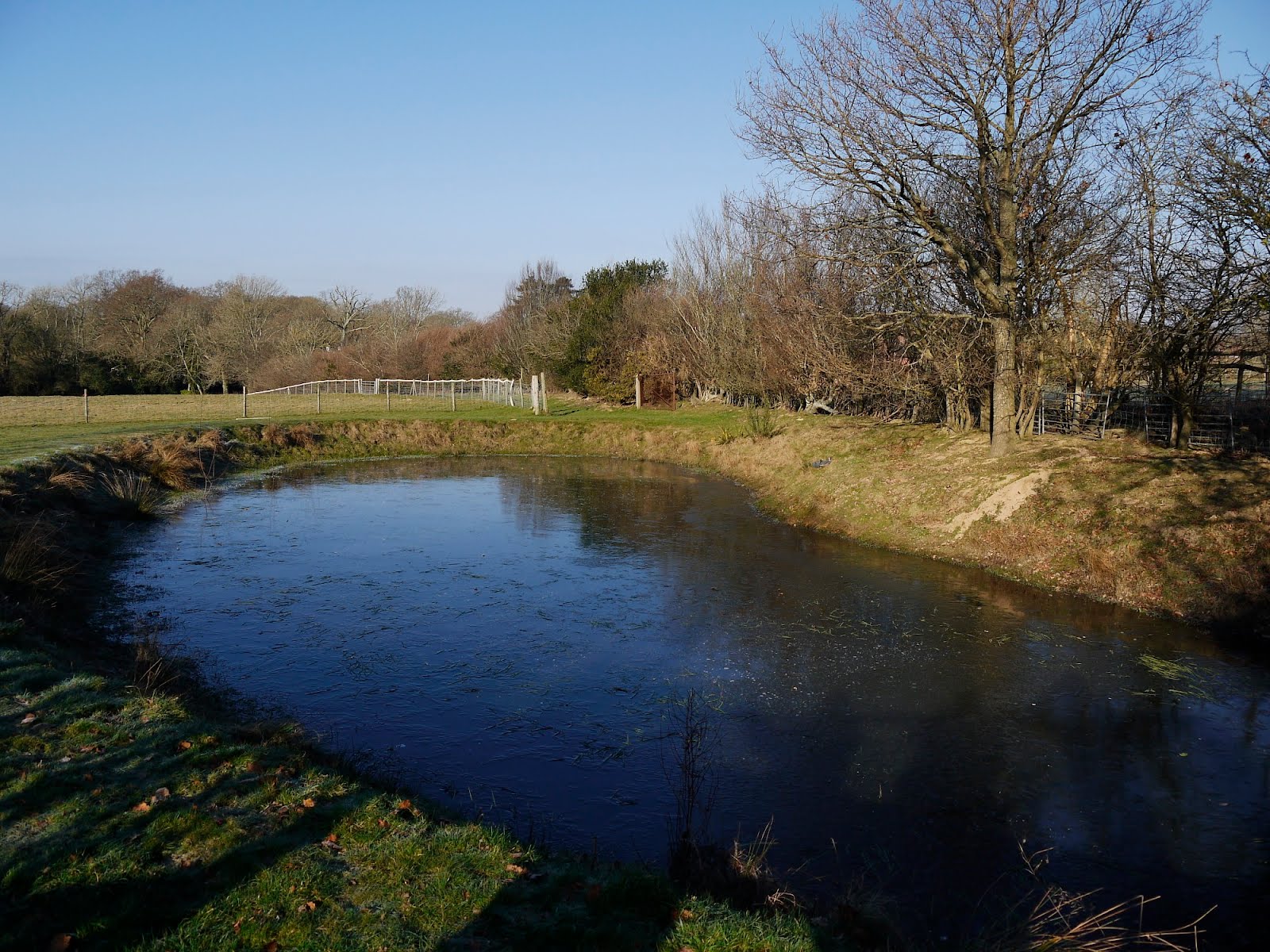 'SUMMER WINE' HIKERS: Chiddingly Circuit