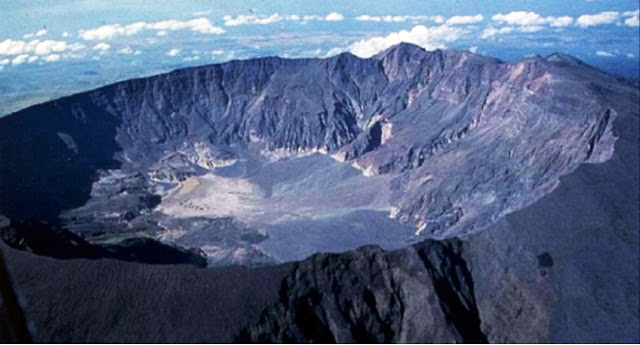 The Beauty Landscape of Indonesia: Mount Tambora, Ever Darken the World