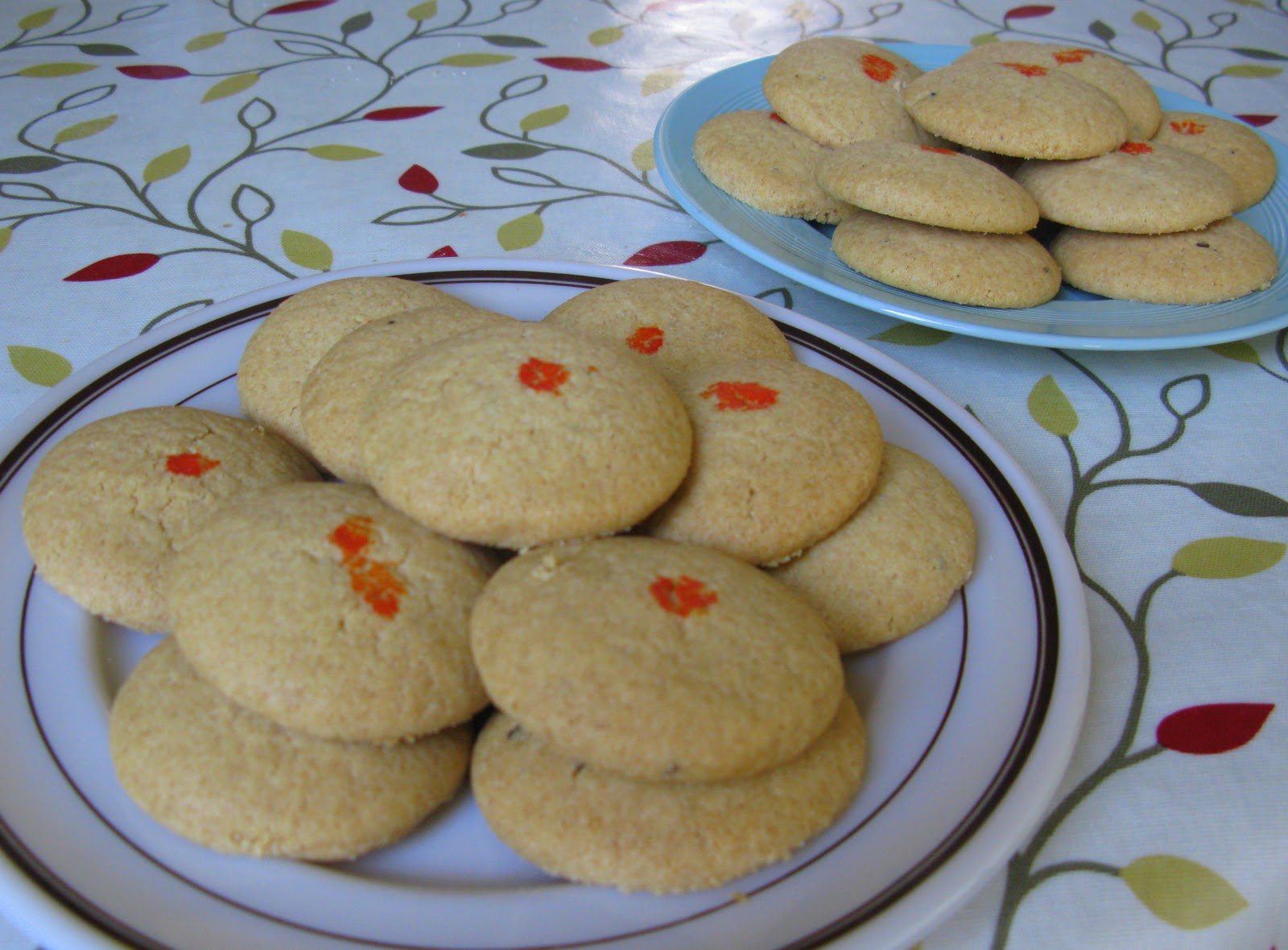 Chachi's Kitchen: NanKhatai / Indian Short Bread