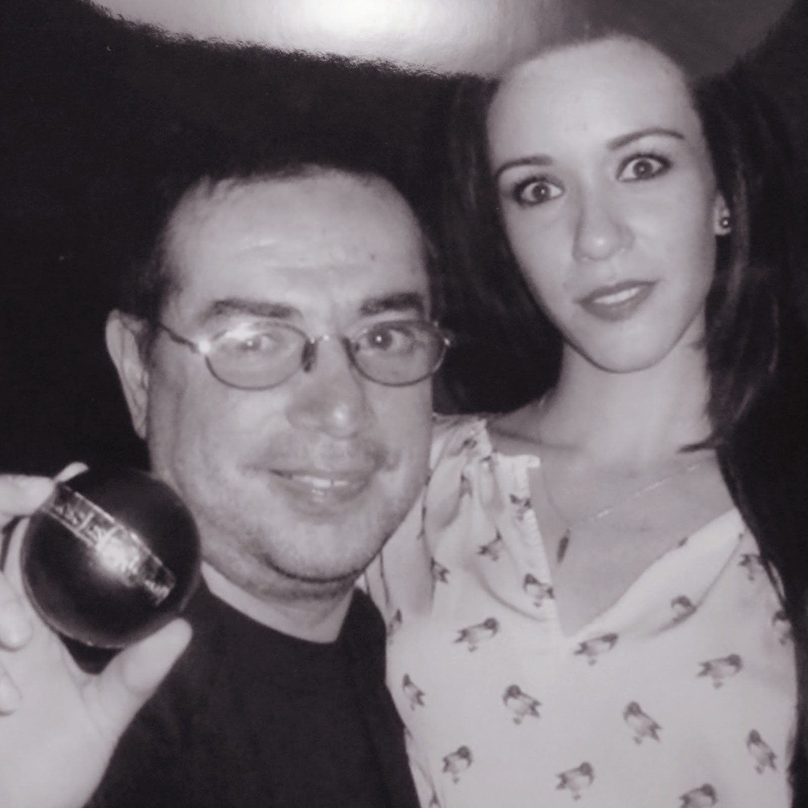 ZONA DE FAMOSOS: ANDREA CASTILLO EN ACTITUD