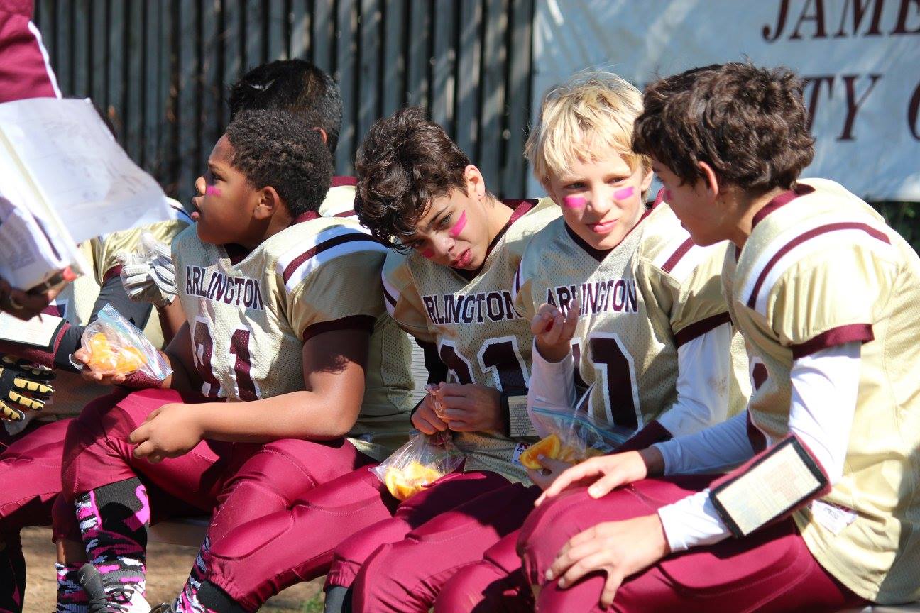 Confessions of a Sports Mama: Sports Mama Review: isplack Colored Eye Black