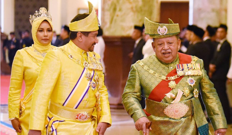 WARISAN RAJA & PERMAISURI MELAYU: Keberangkatan Raja-Raja Melayu, Raja ...
