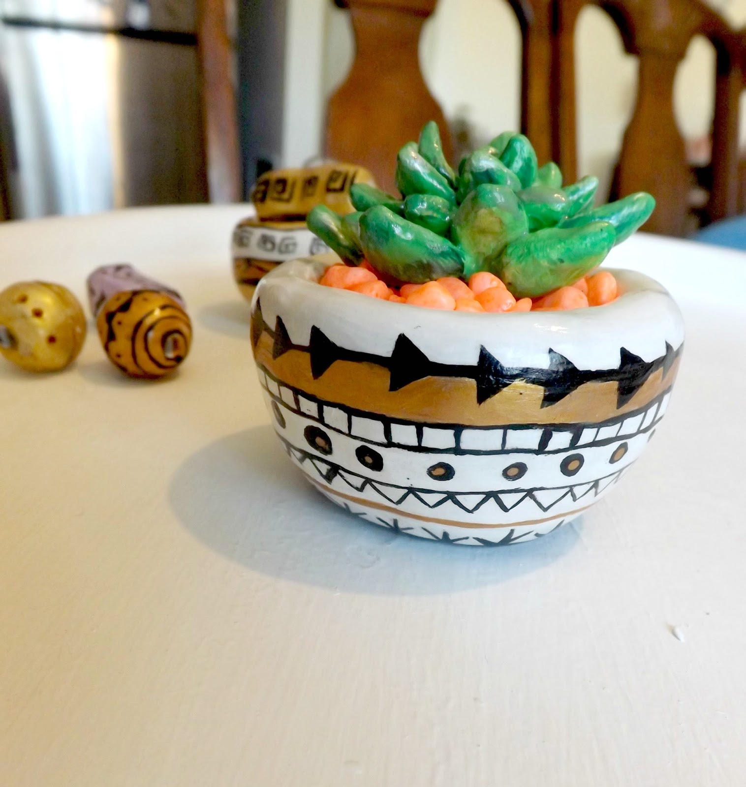 Blossoms And Bundles Polymer Clay Bowl DIY blossoms-and-bundles-polymer-clay-bowl-diy