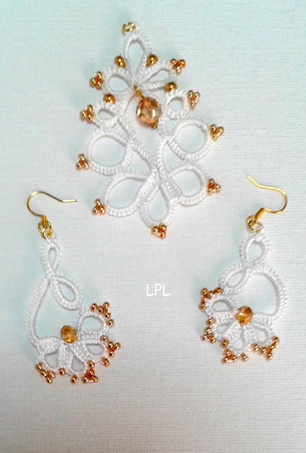 BEADS and GEMS : Κοσμηματα απο δαντελα - Φριβολιτε - Tatting lace ...