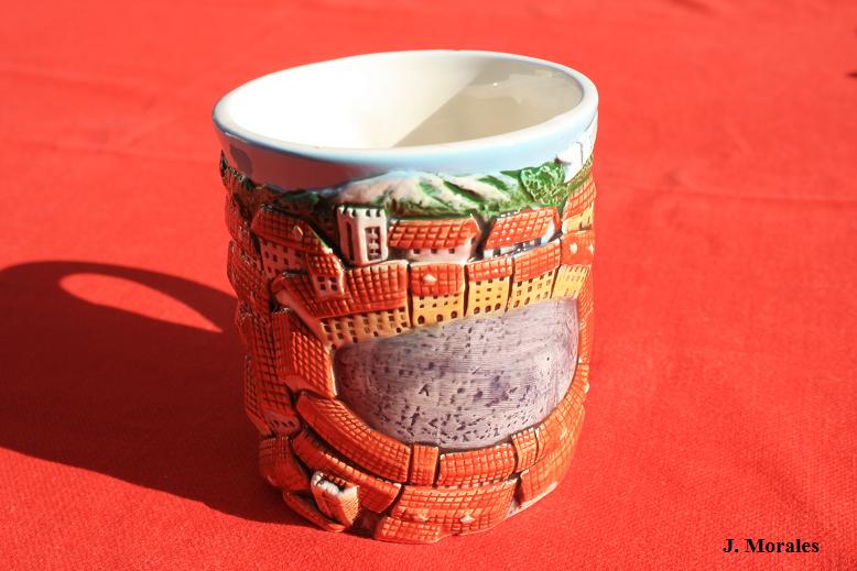 FOTOS DIVERSAS Y CURIOSAS: TAZAS DE RECUERDO II.