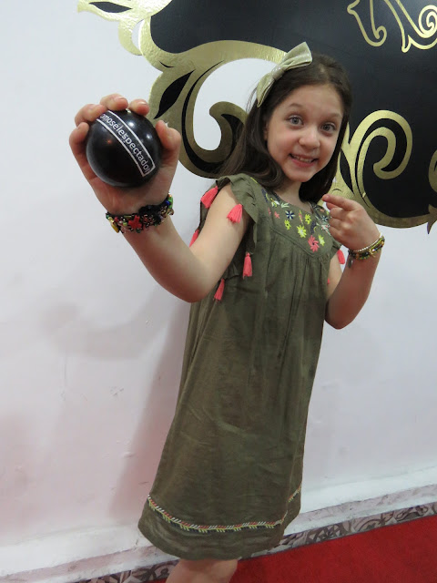 somos el espectador: CAMILA RIVAS UN CAMINO POR DELANTE