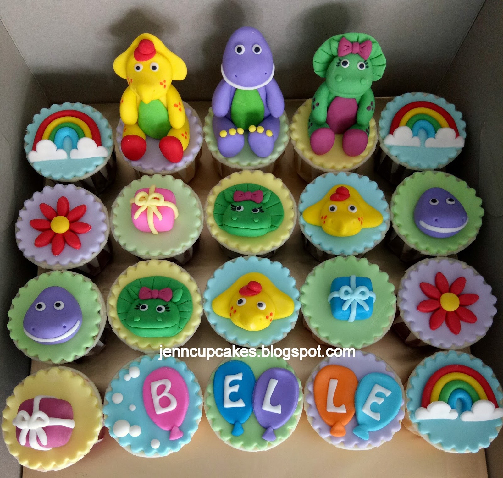 Barney Cupcakes