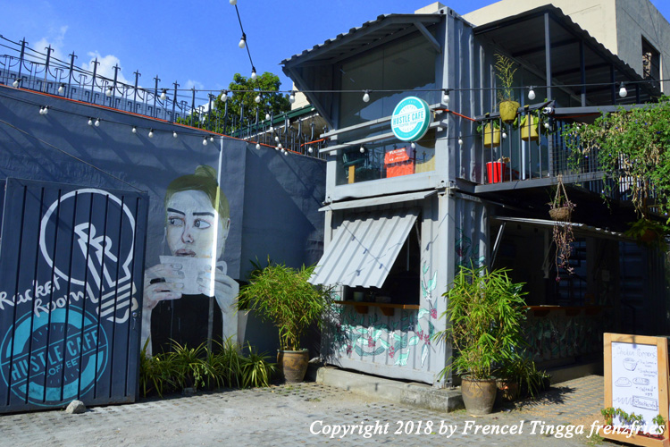 Frenz Fries: Hustle Café and Racket Room, Cubao