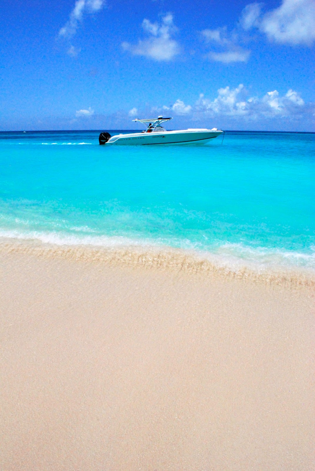 Wanderlust Traveler: Anguilla Day Trip