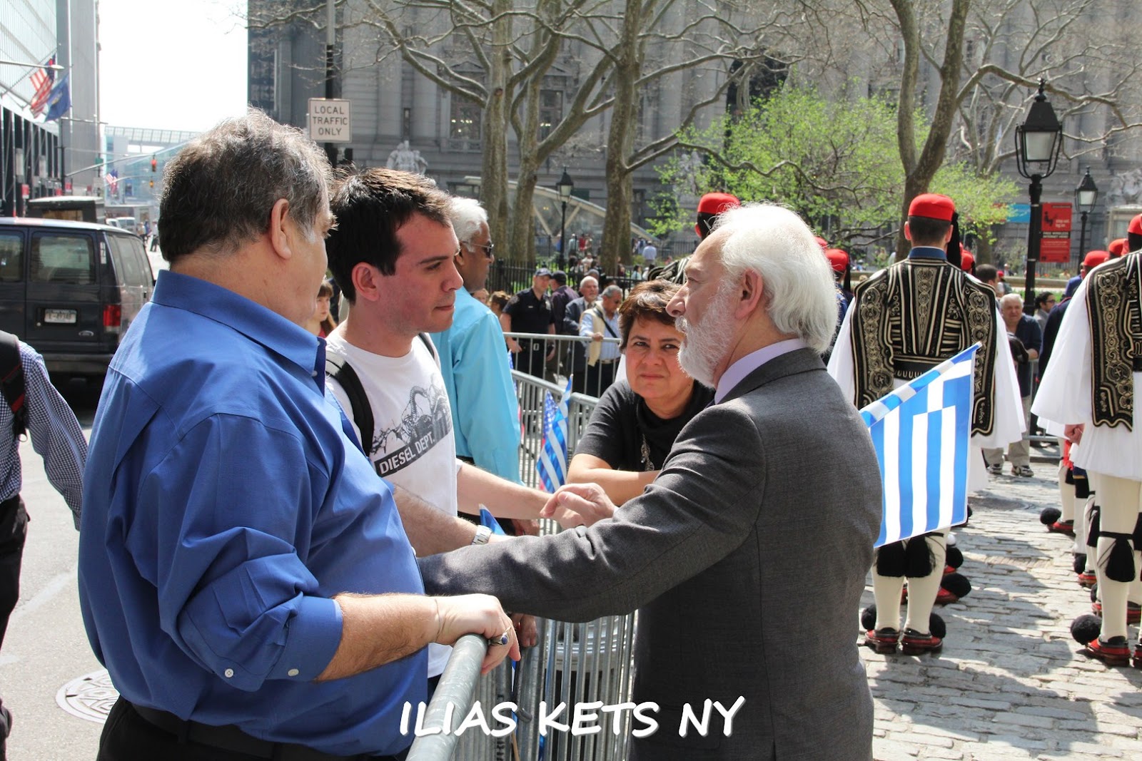 ILIAS KETS NY: *** Η ΤΕΛΕΤΗ ΕΠΑΡΣΗΣ ΤΗΣ ΕΛΛΗΝΙΚΗΣ ΣΗΜΑΙΑΣ
