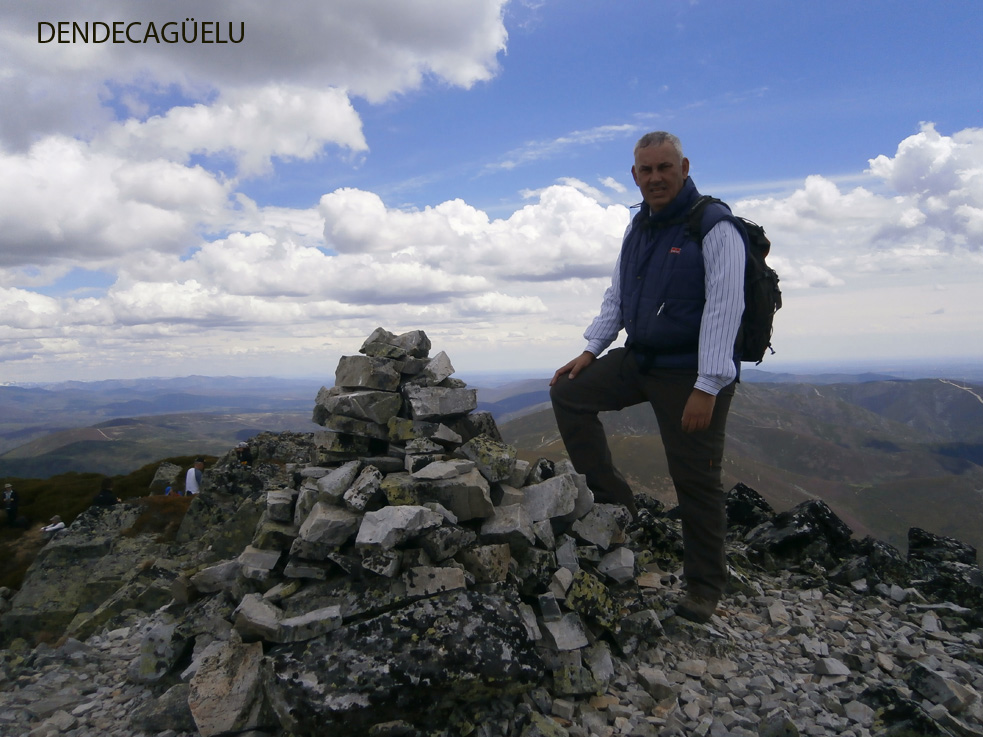 dendecaguelu: Arcos de Agua (2063 m) y Peña Cefera (2012 m) desde ...