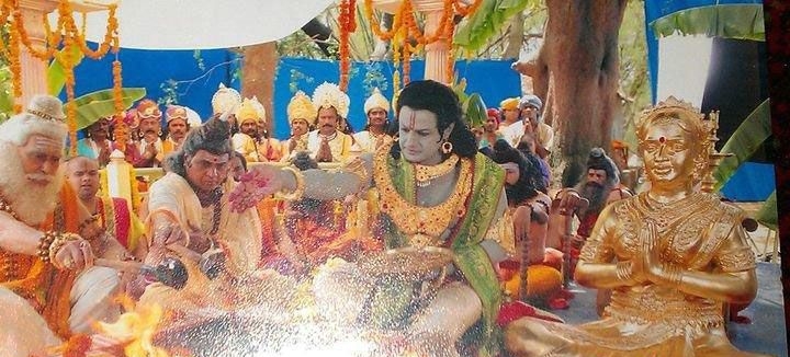 WallPapers Assembly: Nayanatara as Sita in Sree Rama Rajyam Photos