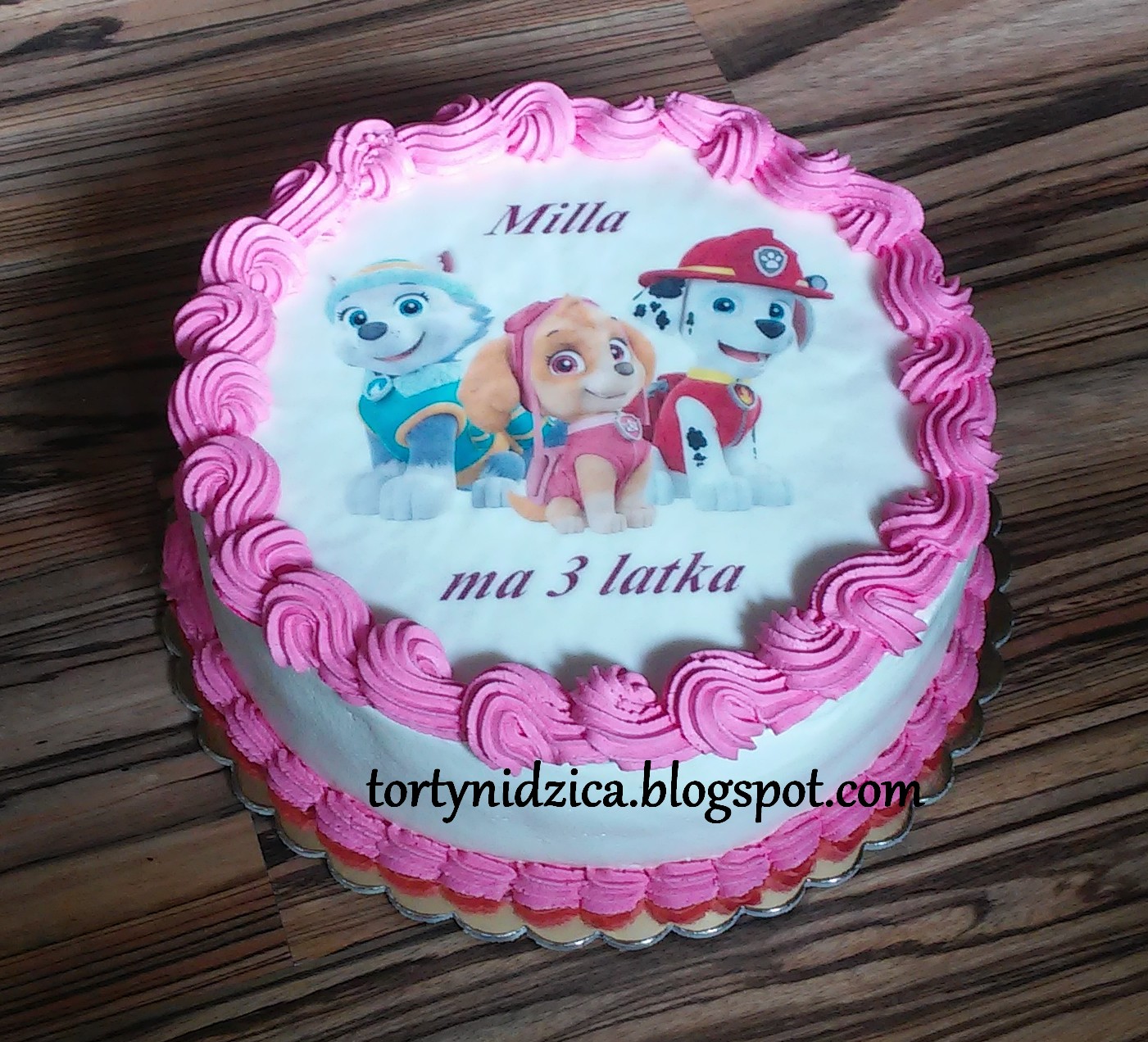 Torty artystyczne- Nidzica, Mława: Tort Psi Patrol, śmietanowy.