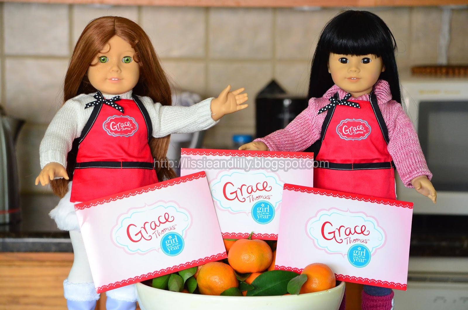 Lissie & Lilly: Giveaway: Store Exclusive Grace's Red Apron