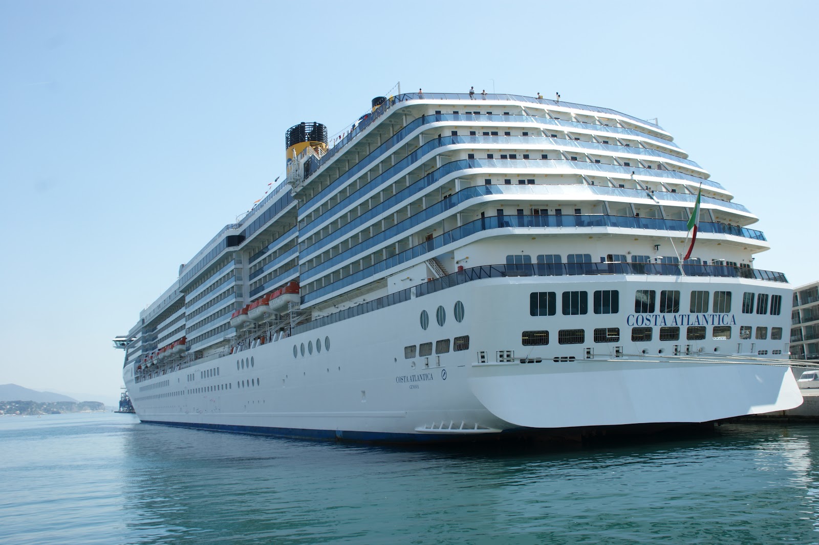 Costa Crociere - Turisti A Ogni Costo