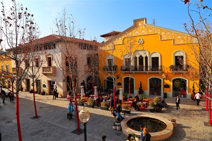 La Roca Village - The ultimate luxury shopping destination in Spain!