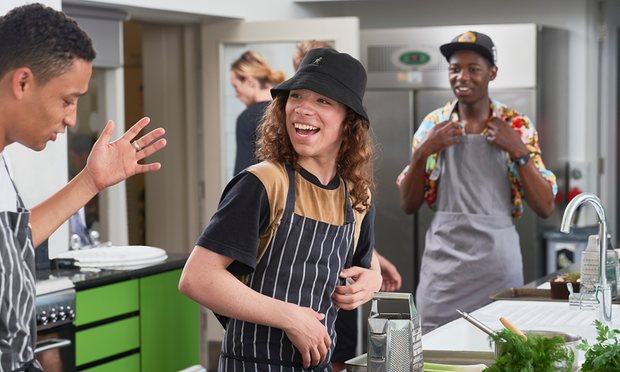 How To Cook: Rapper's Delight: How Musician Loyle Carner Is Teaching ...