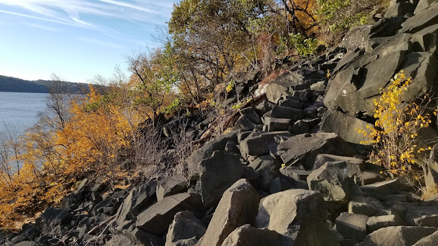 NJ/NY Hikes : The Palisades: Giant Steps