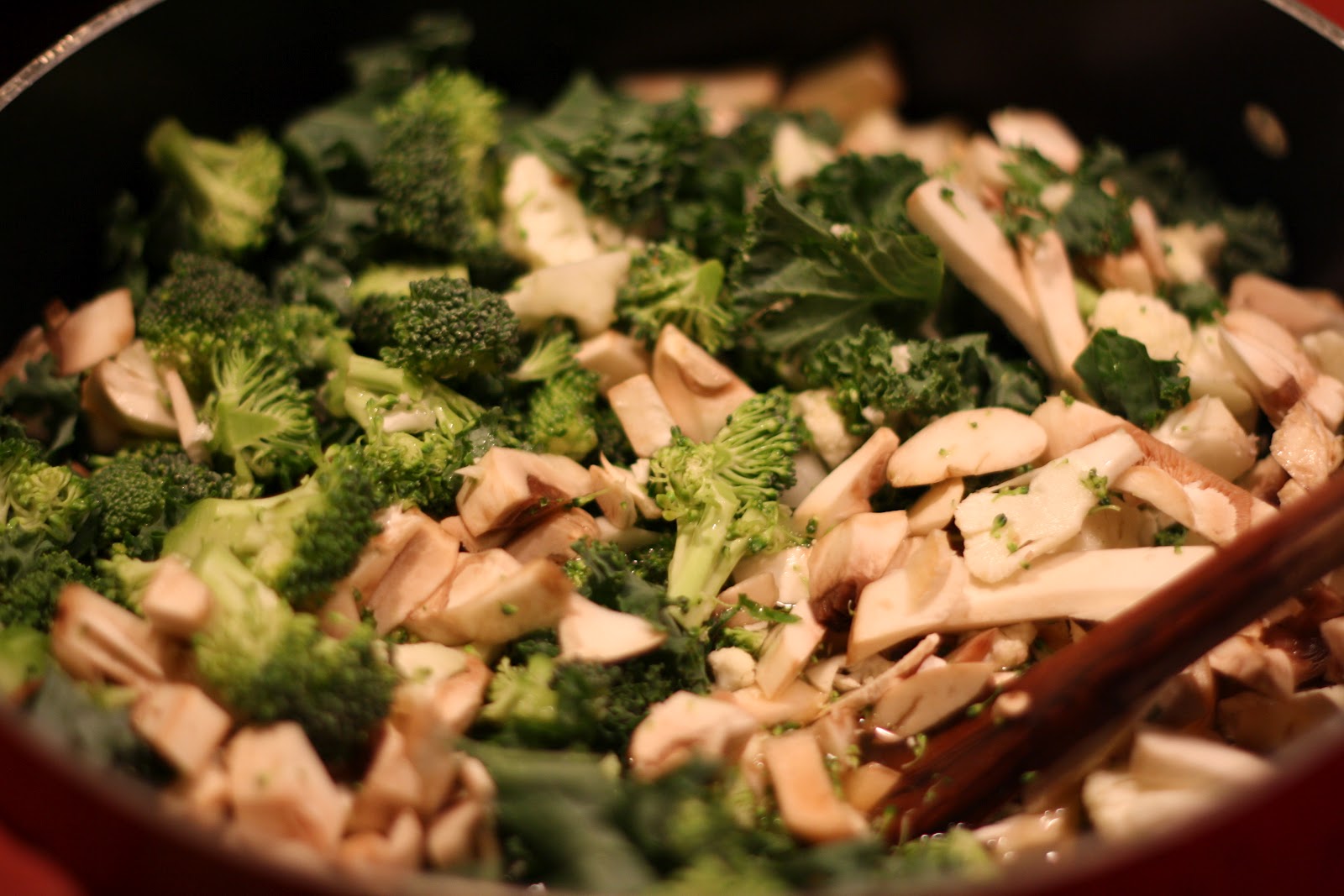 Making Mama's Kitchen: Fresh Vegetable Soup